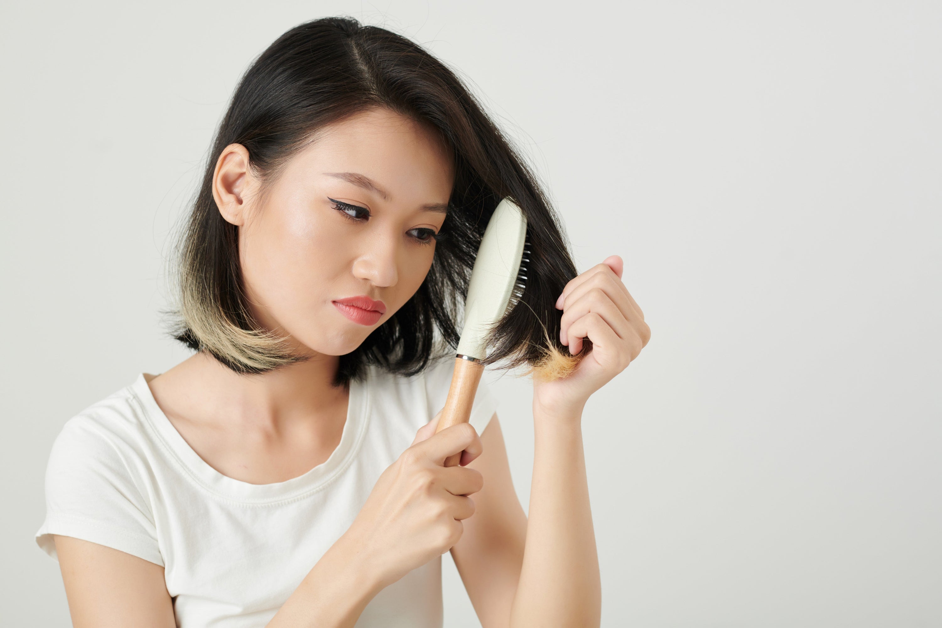 What Causes Slow Hair Growth? Try Hair Growth Serum Now – Follicle Labs